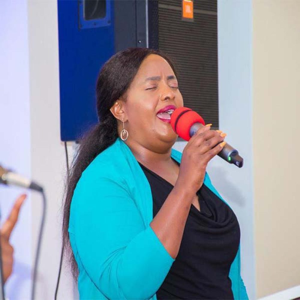 Mahiga Lyrics by Ruth Wamuyu - pure kikuyu lyrics
