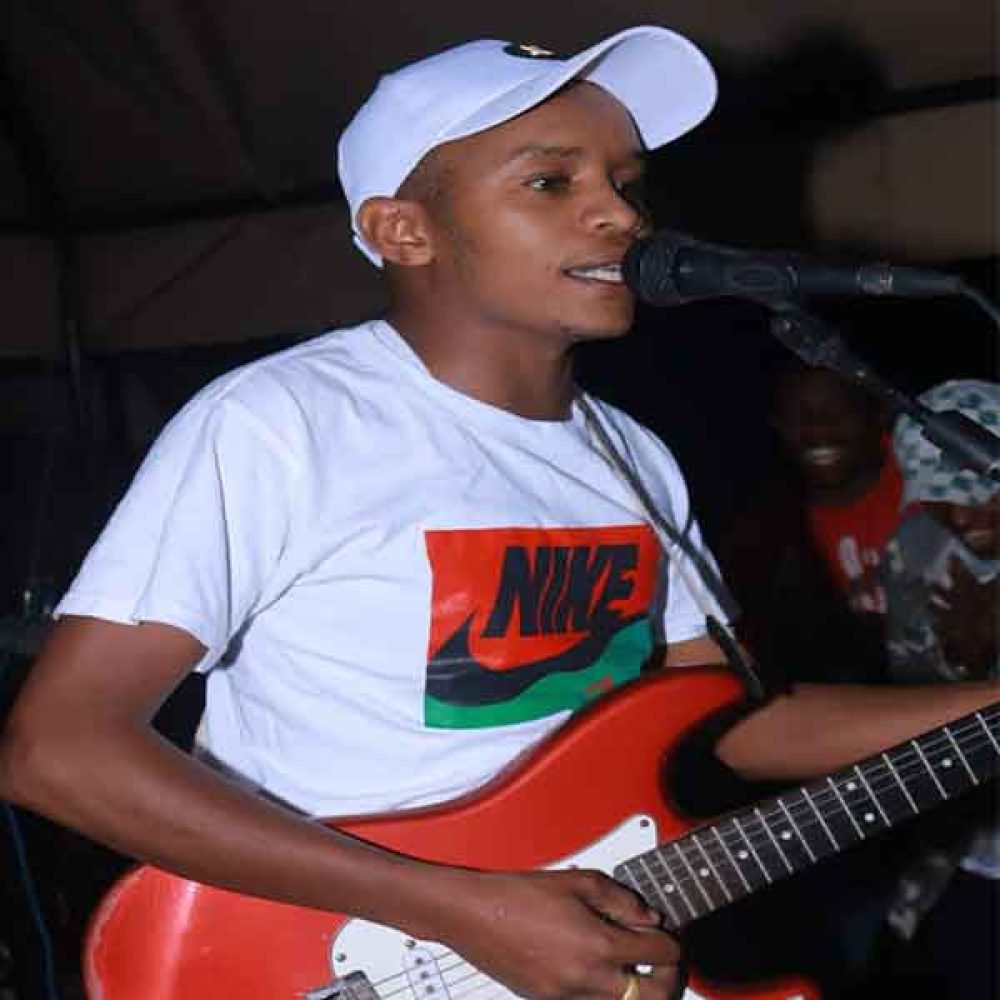 Mwaki Lyrics by Zerb ft. Sofiya Nzau - pure kikuyu lyrics
